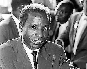 4. Alphonse Massamba-Débat: la réhabilitation – Archives d'Afrique